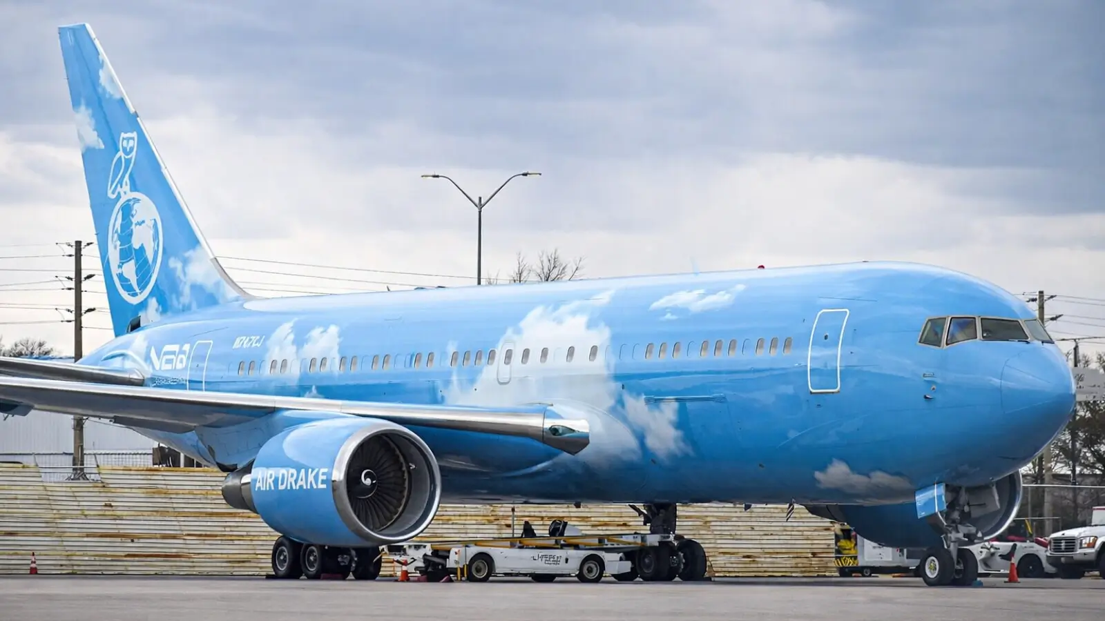 Drake’s “Air Drake” Private Jet Soars as a Sky Icon
